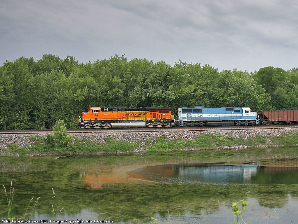 BNSF 7614